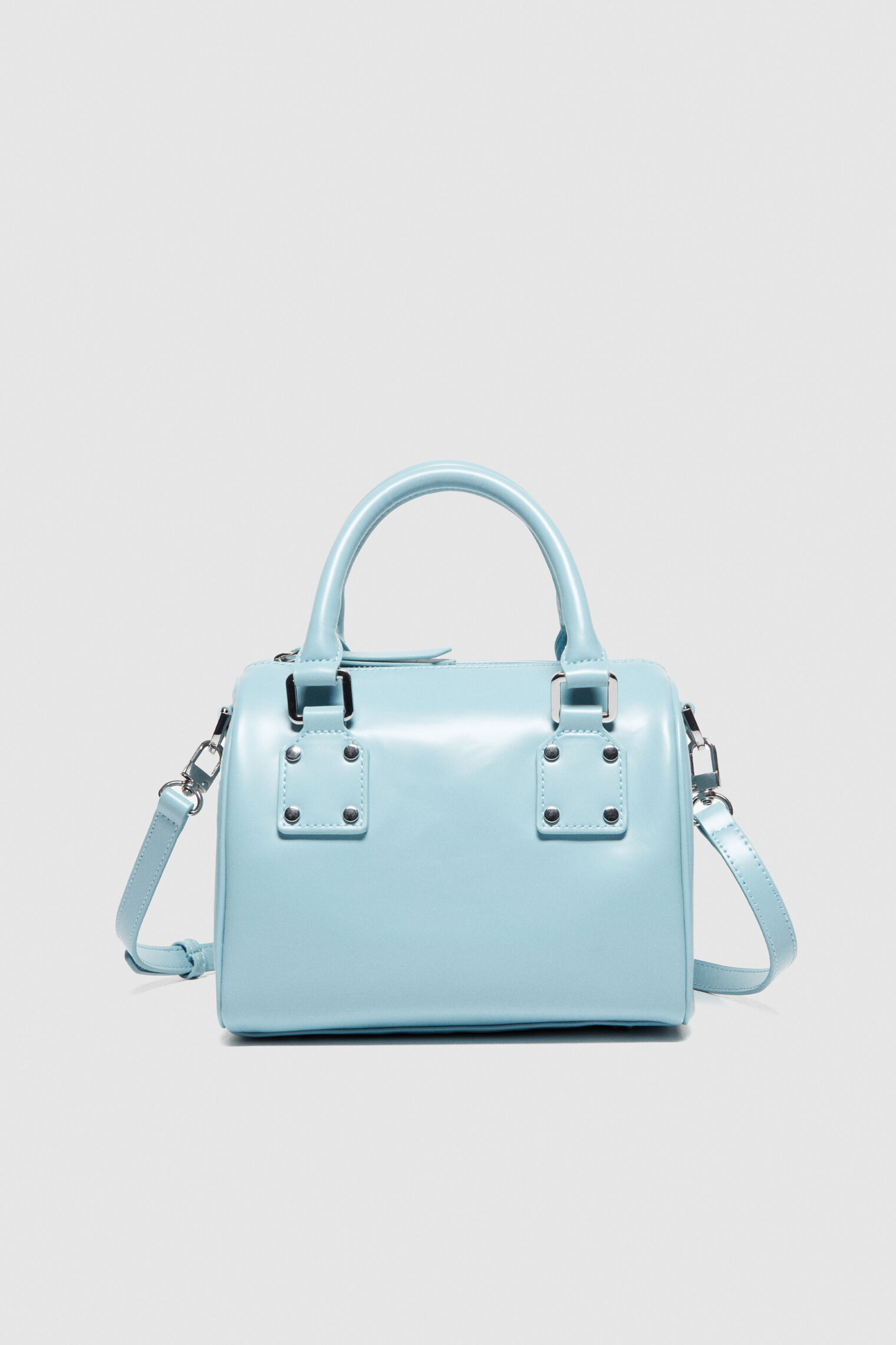 Women's Bags in leather and fabric by Sisley