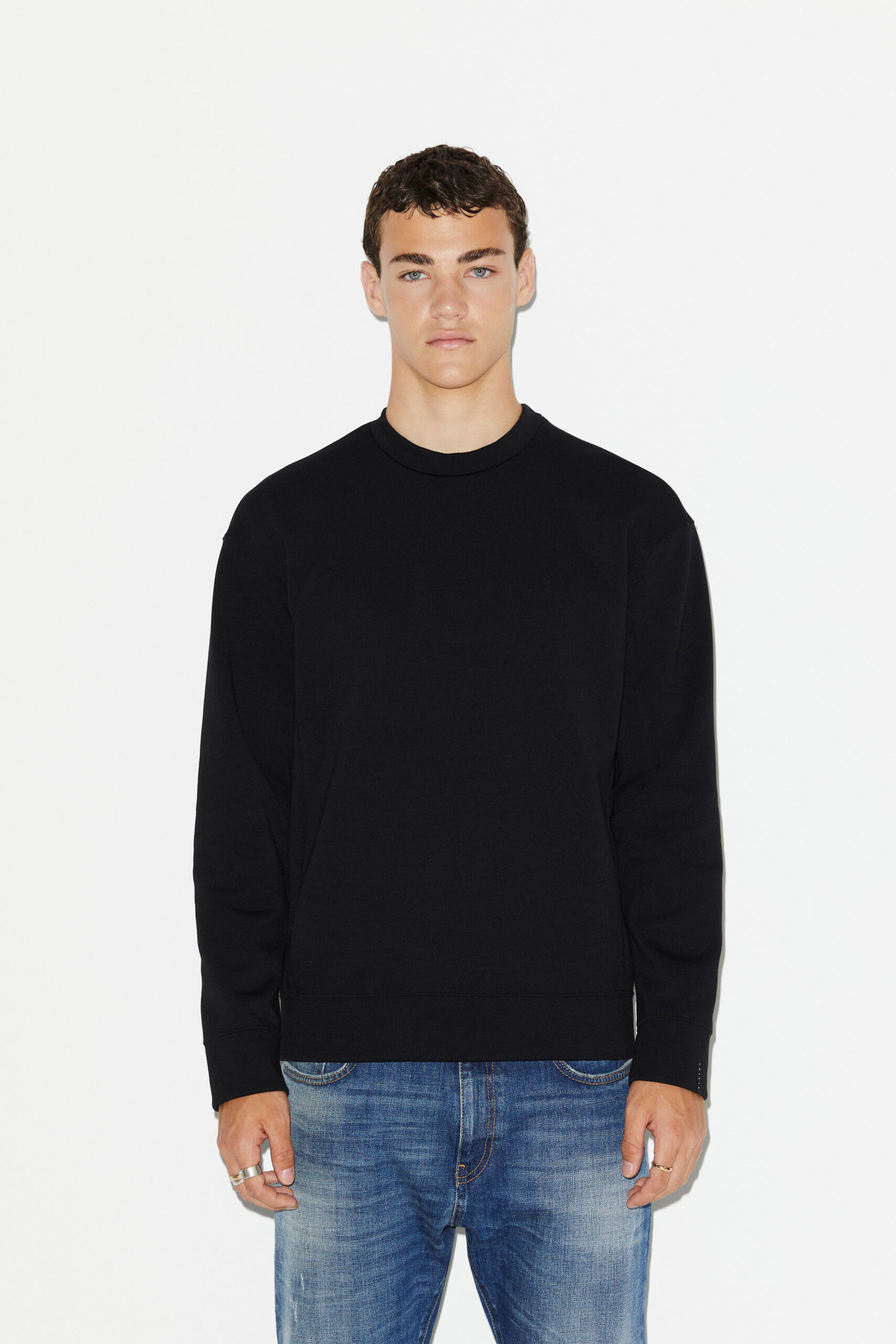 Men's Clothing and Accessories 2022 | Sisley World