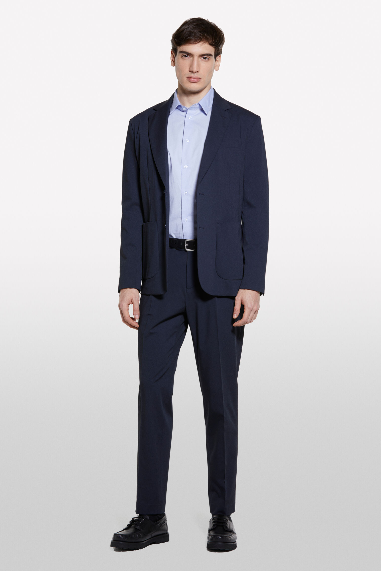 Men's Suits: elegant and formal outfits | Sisley