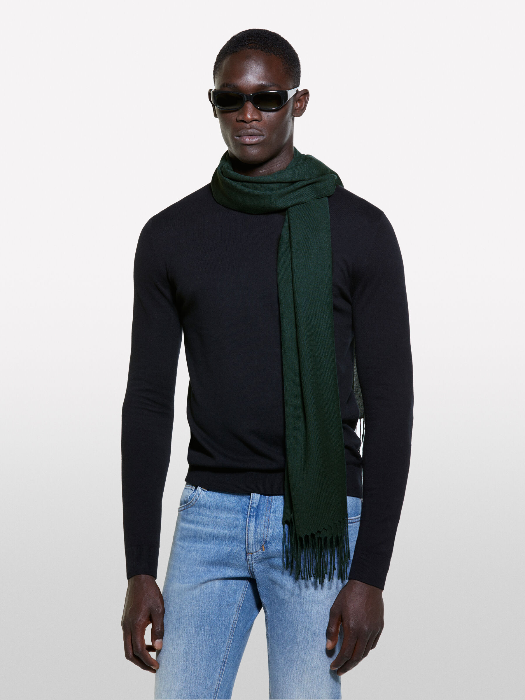 Green scarf store