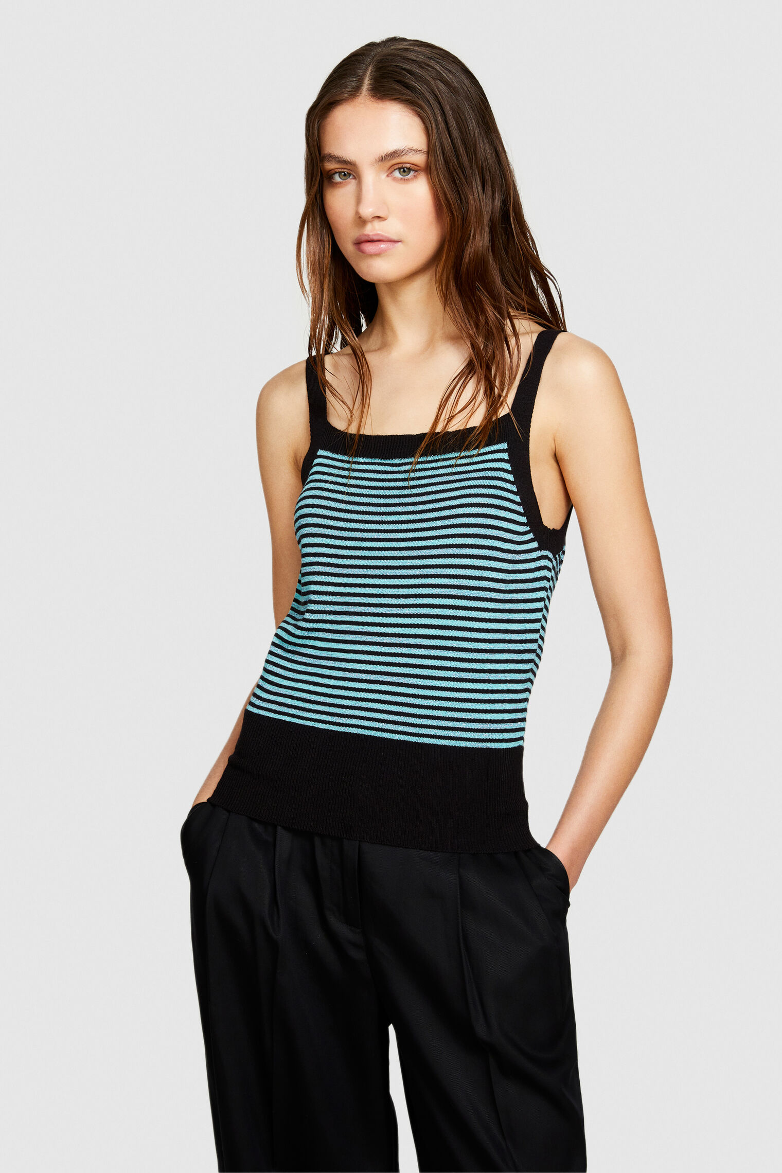 Women's Tops: elegant and casual tank tops | Sisley