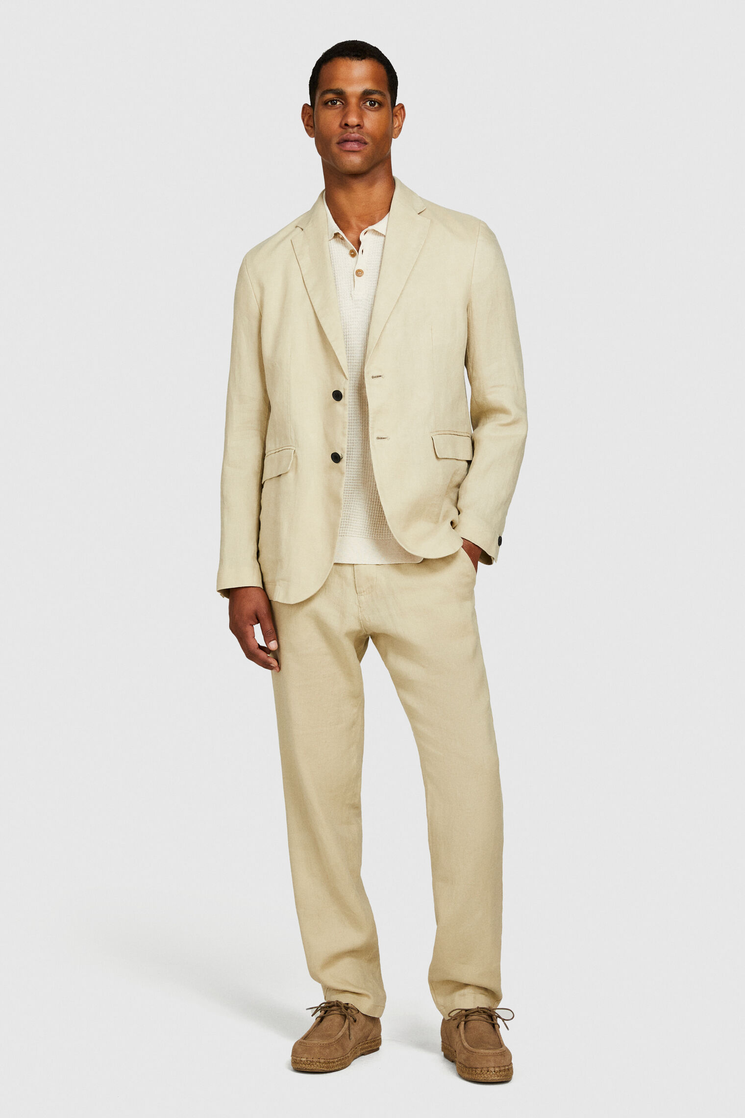 Men's Suits: elegant and formal outfits | Sisley