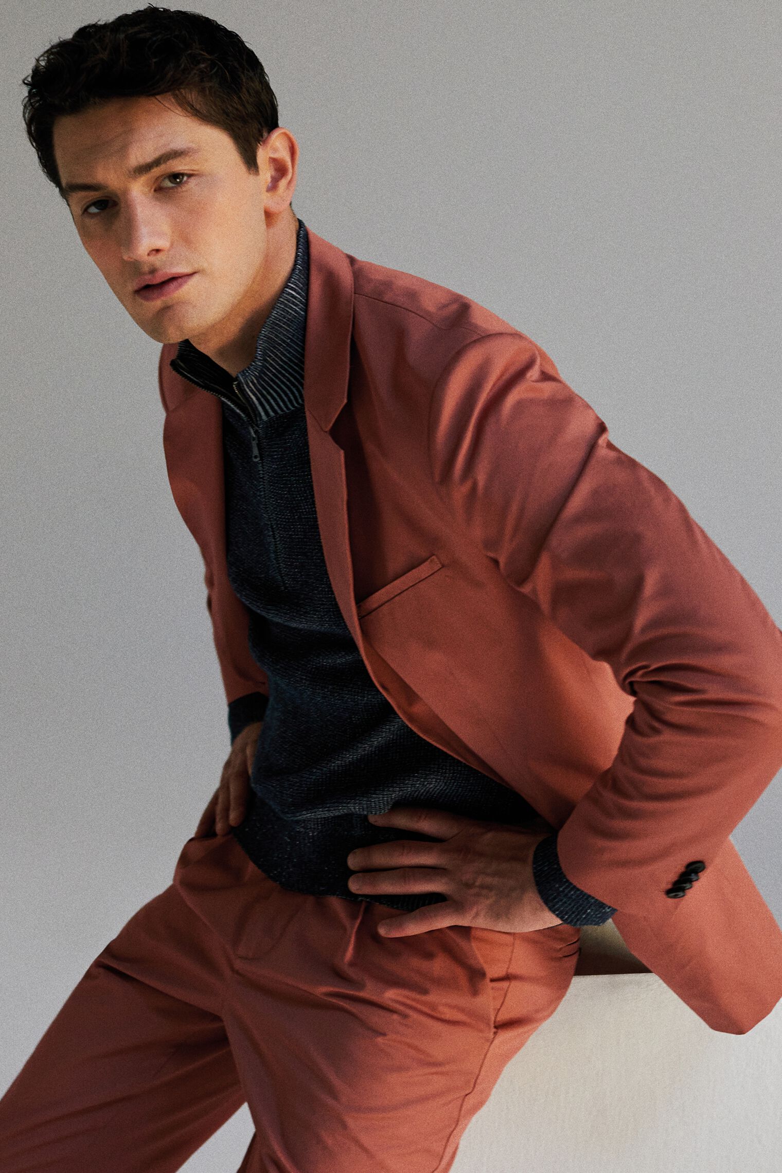 Men's Suits: elegant and formal outfits | Sisley