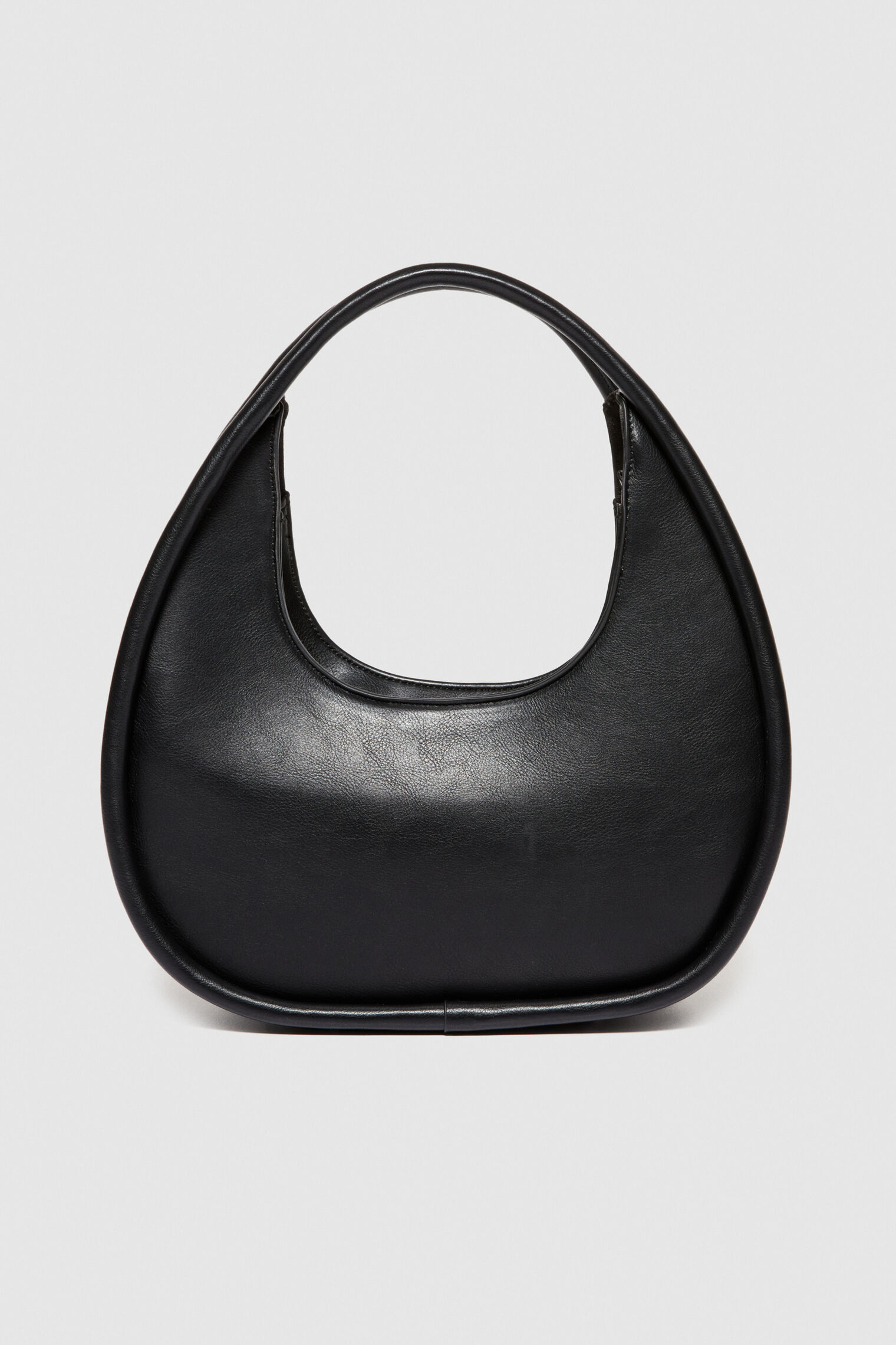 Women's Bags in leather and fabric by Sisley