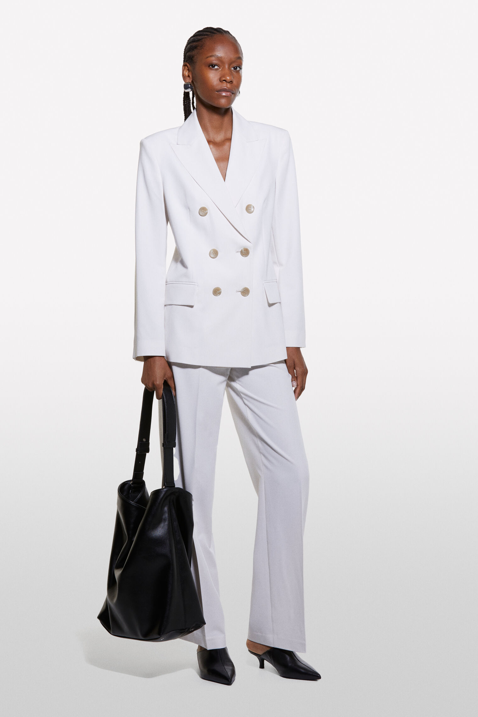 Women's Pants Suits: Elegant and Formal Outfits | Sisley